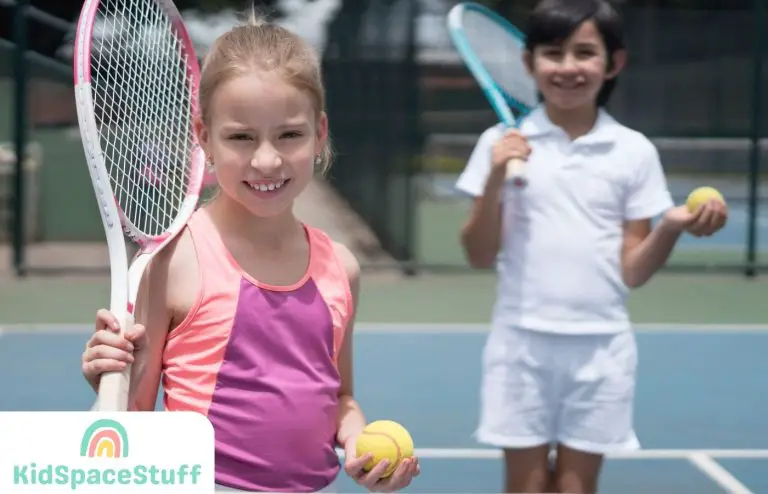 6 Best Kids Tennis Rackets (Tested & Reviewed 2023)
